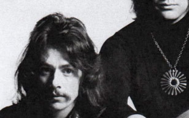 Remembering popular music promoter Mike Corless | RNZ