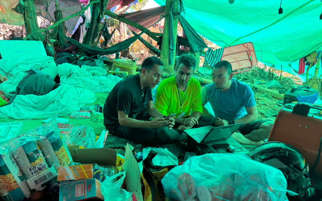 Race against time for Laos cave rescuers as focus shifts to newly ...
