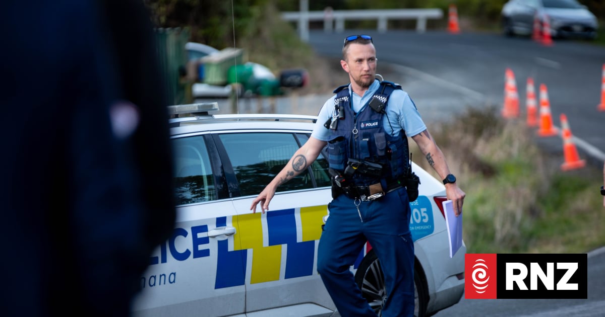 Tom Phillips' child warned police of hidden guns at campsite where ...