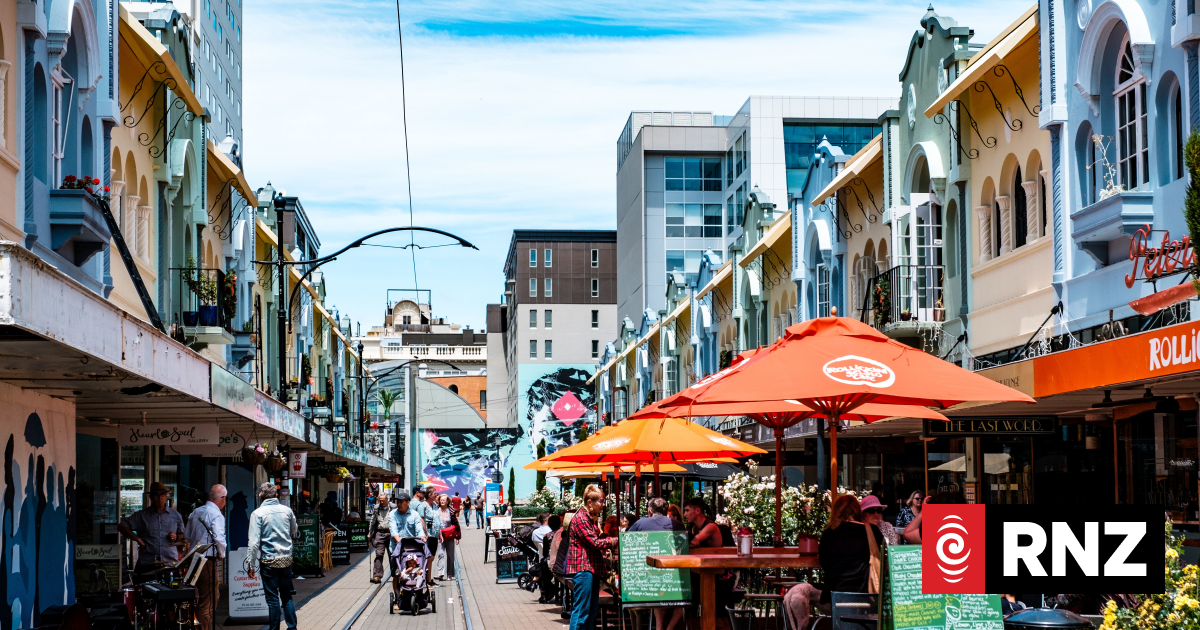 Canterbury tops economic survey: 'It's an ever-growing city' | RNZ News