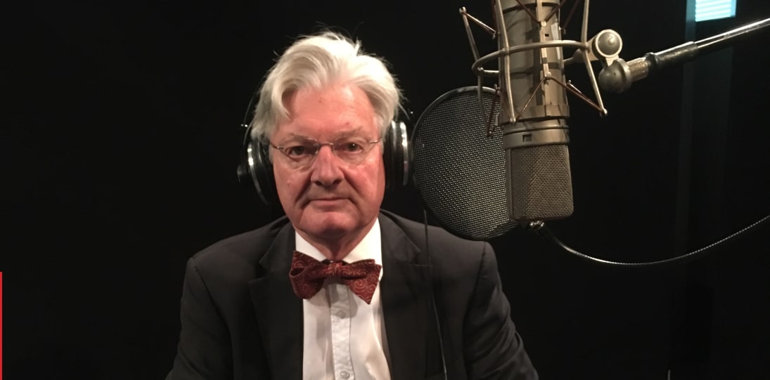 Bow tie wearing Peter Dunne on ties for men in Parliament | RNZ