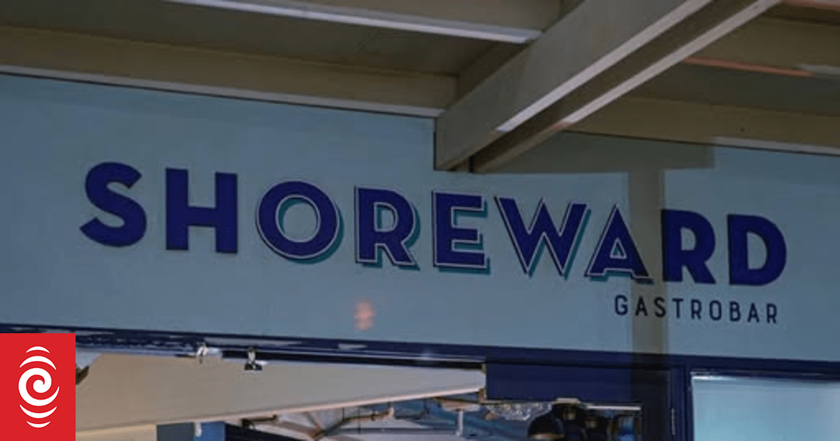 No arrests after businesses damaged in seaside village of Orewa | RNZ News