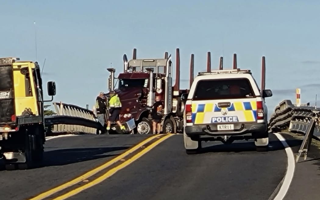 'Not another one': Mayor, locals express frustration after crash on ...