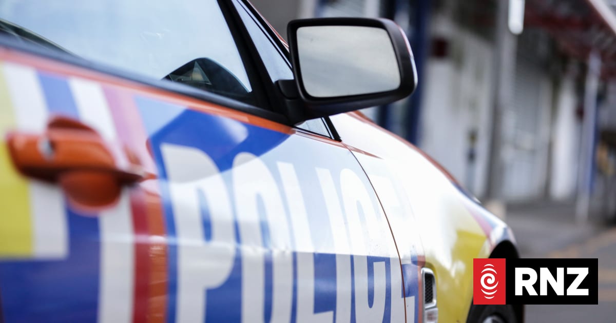 Person dies after being hit by truck in Whangārei | RNZ