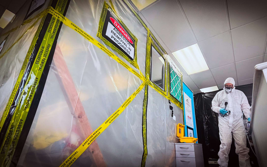 Testing for asbestos in kids' play sand no game | RNZ News