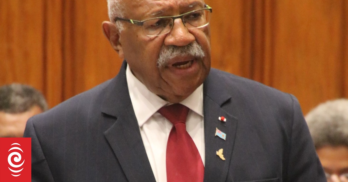 Rabuka urges parliament to unite "for the common good" | RNZ News