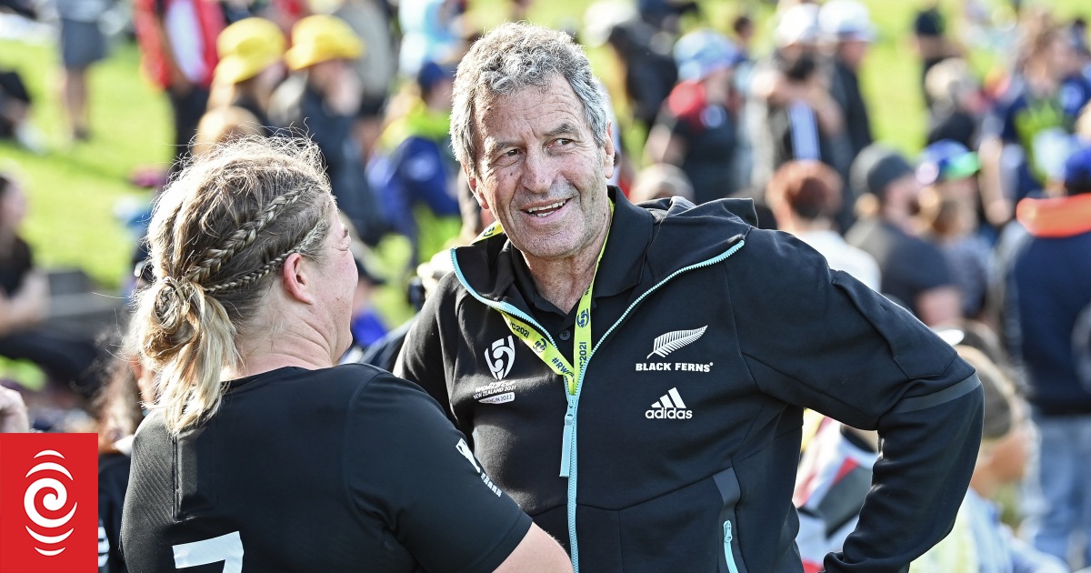 When women hit the grass ceiling of coaching | RNZ News