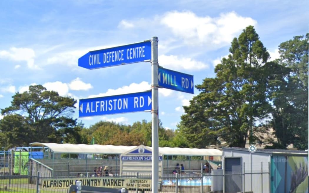 Eye watering amount of money for south Auckland roading project ...