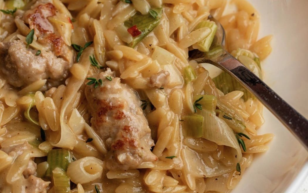 Easy Eats: Creamy Sausage Orzo with Leeks | RNZ
