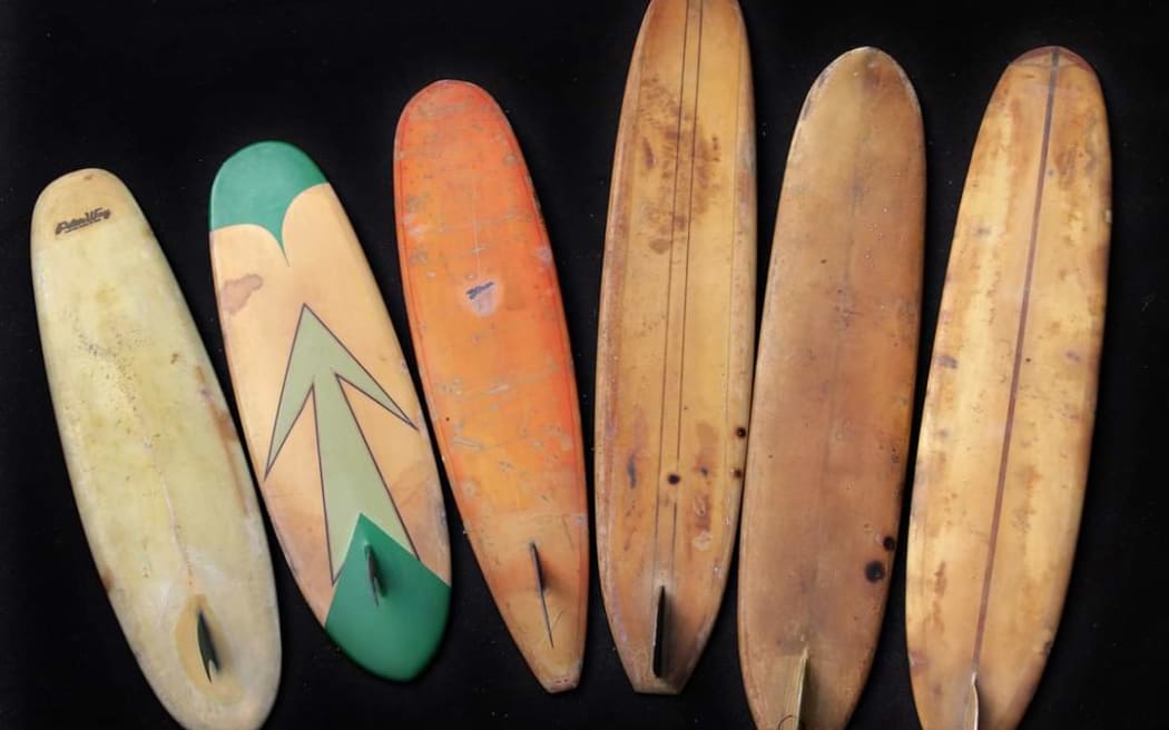 Vintage and collectable surfboards go under the hammer | RNZ News