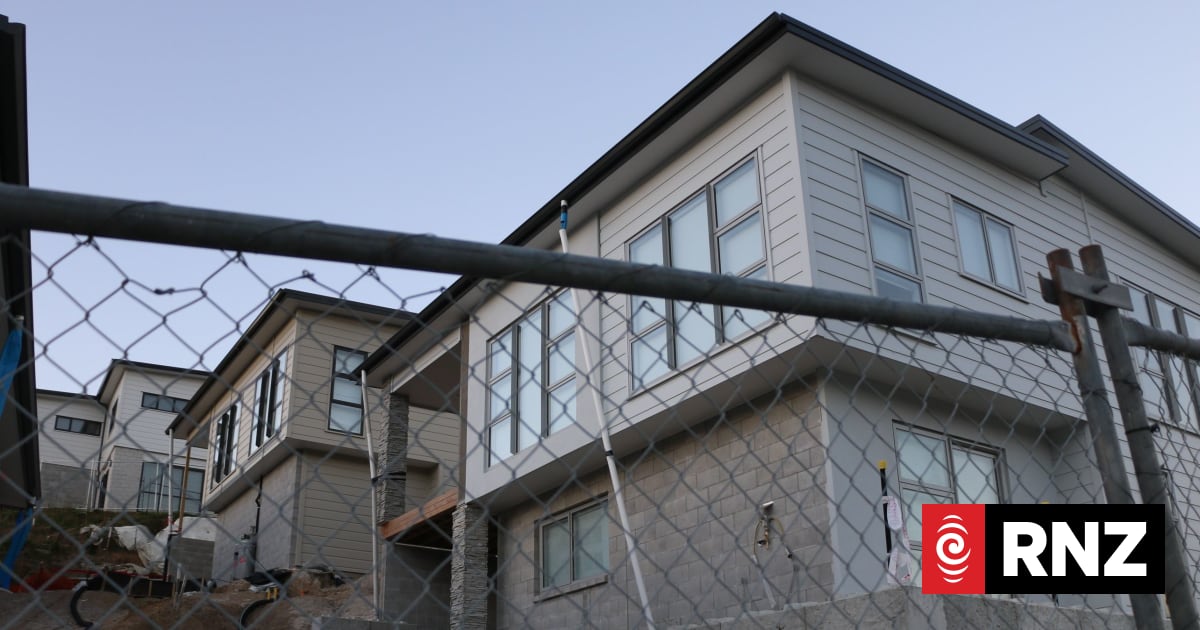 Not enough inspectors for construction boom | RNZ