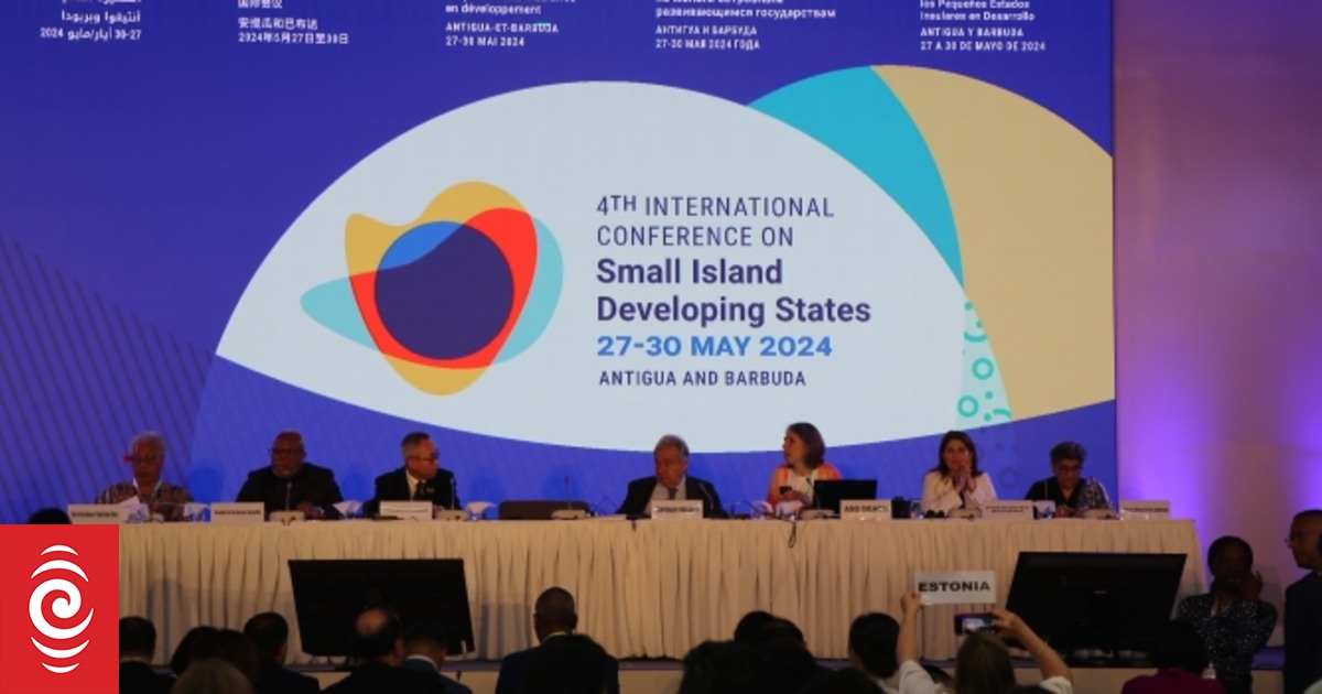 Small islands hope for a 'meaningful' outcome at SIDS4 | RNZ News