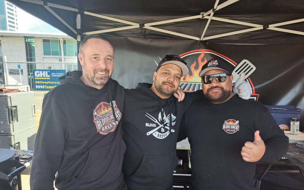 'A flavour you can't replicate': Competitive BBQ heats up in NZ | RNZ