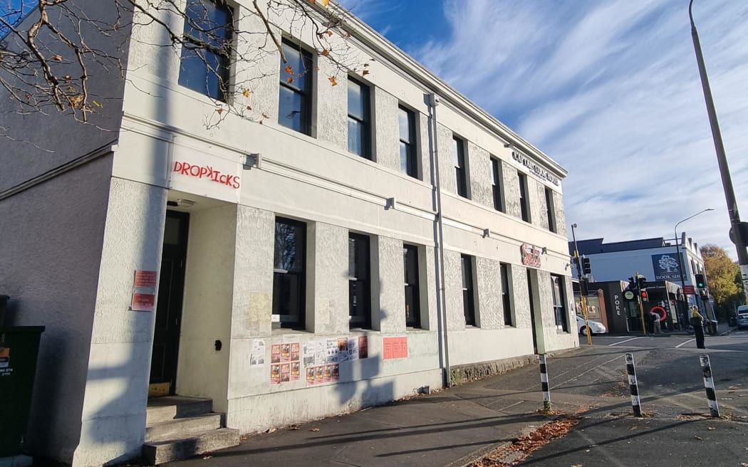 Dunedin bar Dropkicks could lose its liquor licence after locking drunk ...