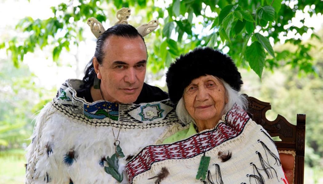 Review - James and Isey | RNZ