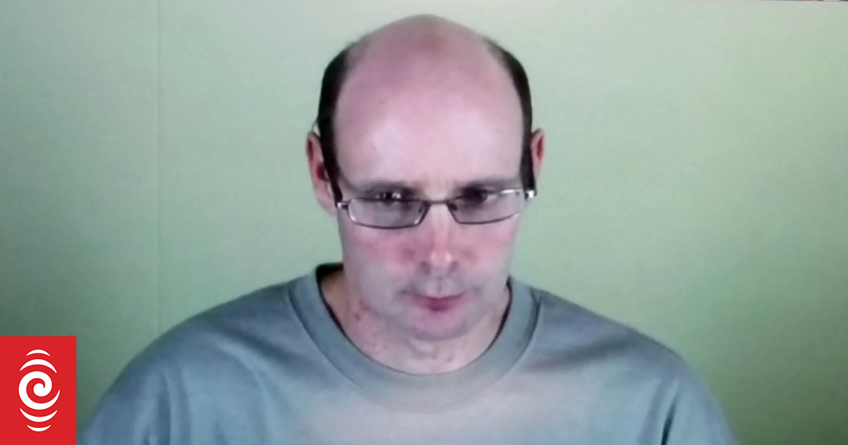 Murderer, prison escapee Phillip John Smith files court action against ...