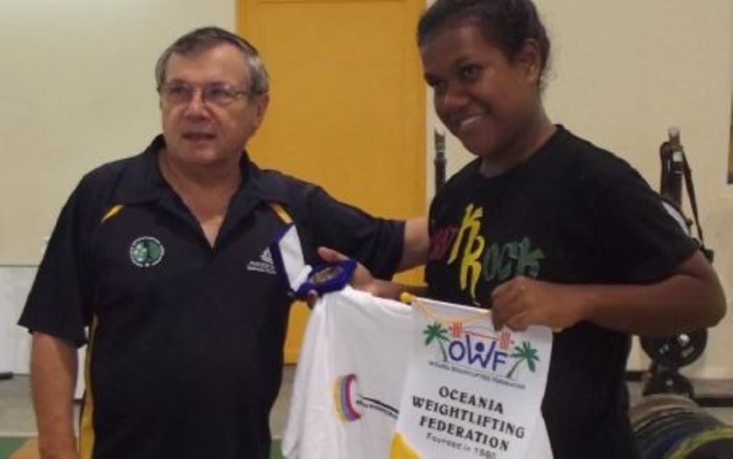 Sport: Pacific lifters battle uneven field - OWF | RNZ News