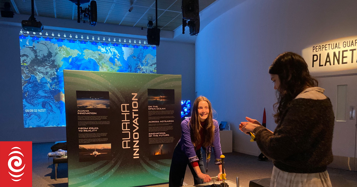 Space Showcase on the road | RNZ