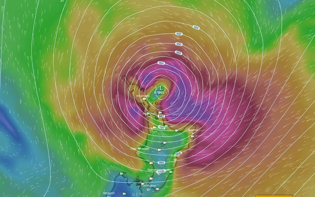 Forecasters on alert as fresh potential cyclone looms | RNZ News