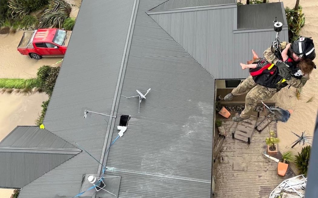Cyclone Gabrielle: Helicopter pilot recalls emotions, panic during ...