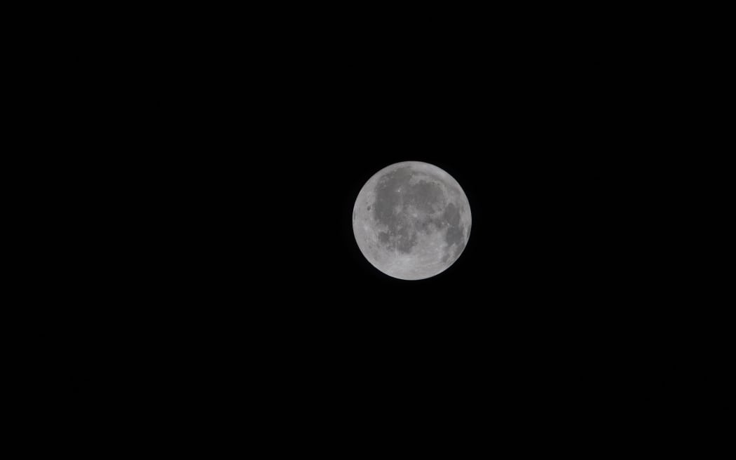 Artemis II shares new lunar images while more than halfway to the Moon ...