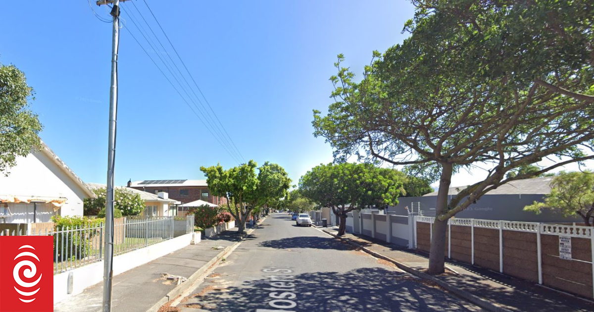 Kiwi man killed in South African robbery - reports | RNZ News