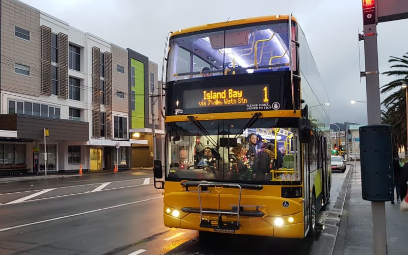 Plan to speed up Wellington buses' travel times to be considered | RNZ