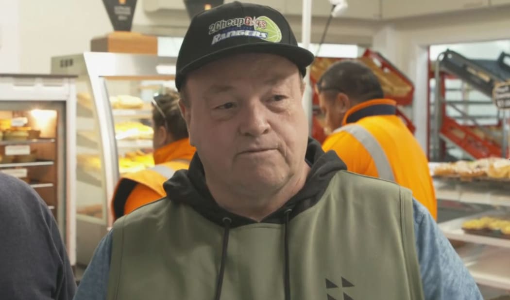 Arthur Taylor seeks judicial review after eviction | RNZ News