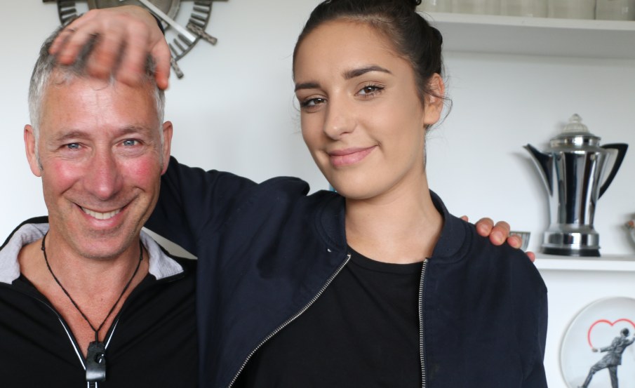 Flying Solo - solo dad Warren's story | RNZ