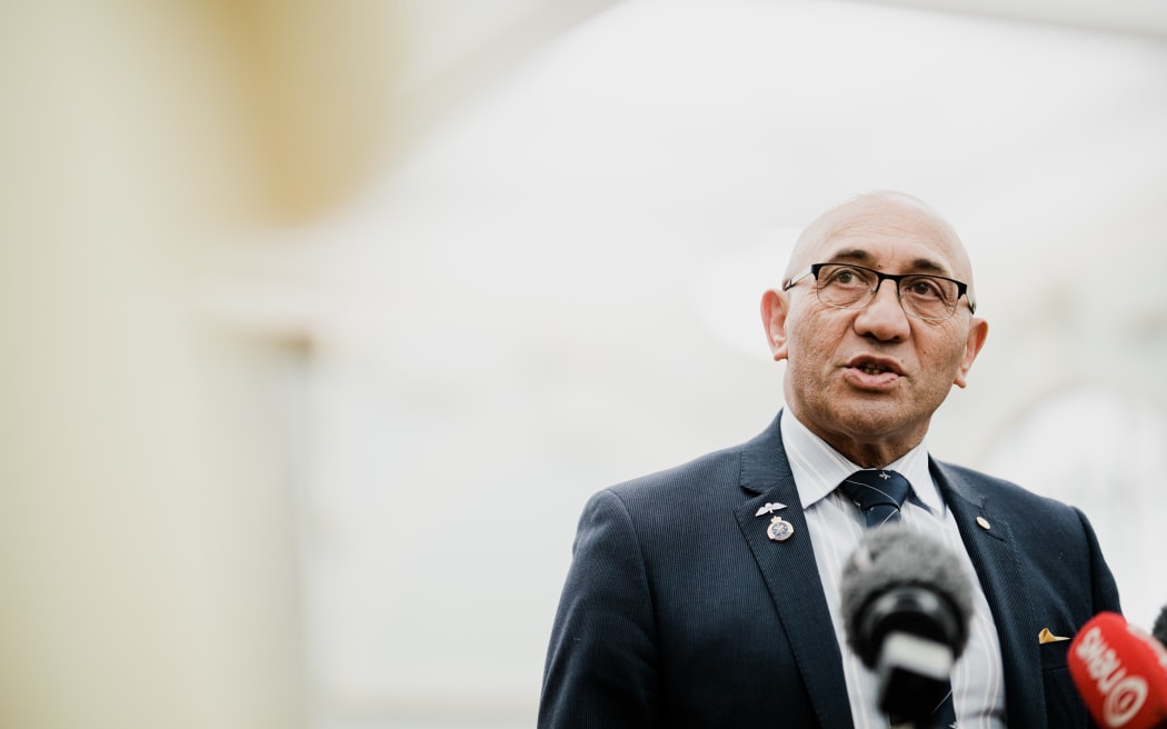 Ron Mark throws hat in ring to be Carterton mayor again | RNZ News