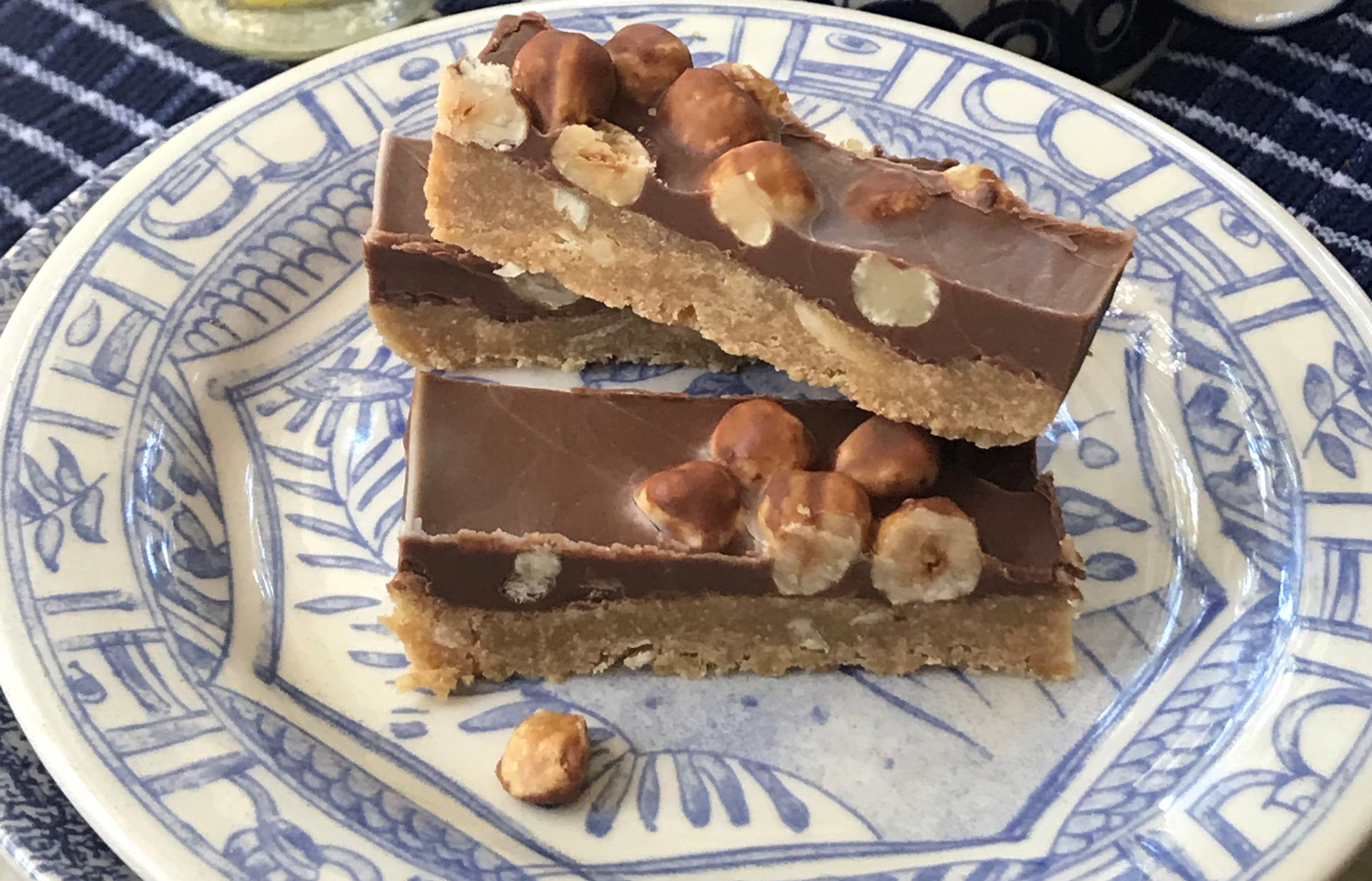 Nut Slice | RNZ Recipes