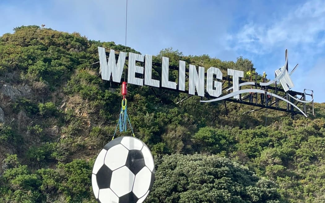 Giant O added to Wellington sign to mark FIFA Women's World Cup | RNZ News