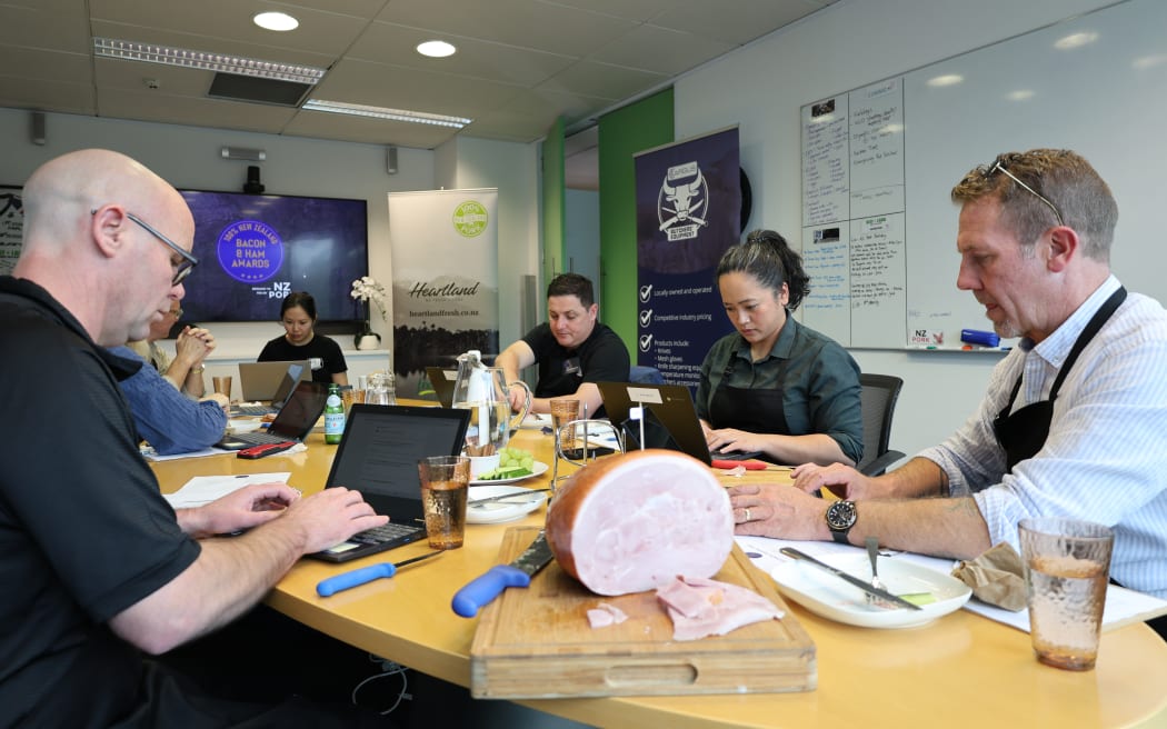 The winner of the best bacon and ham in New Zealand has been crowned ...