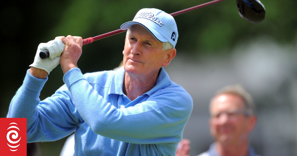 'Boys playing in short pants': Sir Bob Charles takes swing at LIV Golf ...