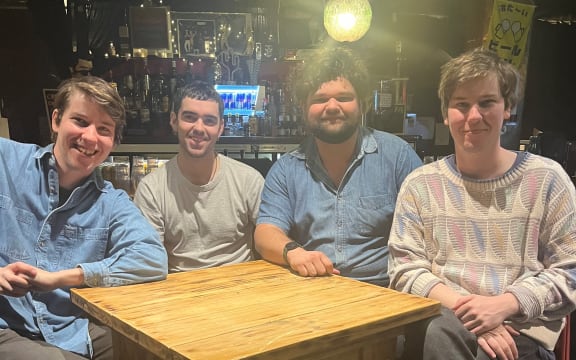 Hans Pucket head out on their 'No Drama' Nationwide tour | RNZ