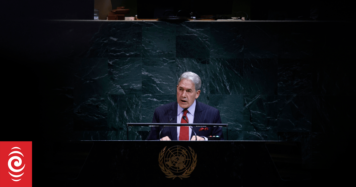 Israel's ambassador to NZ offers Winston Peters praise after ...