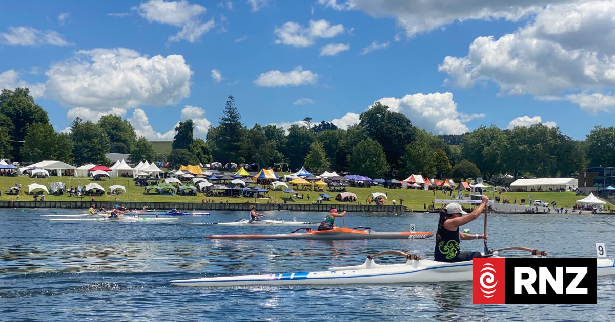 Waka Ama nationals wrap up, sights set on world champs | RNZ
