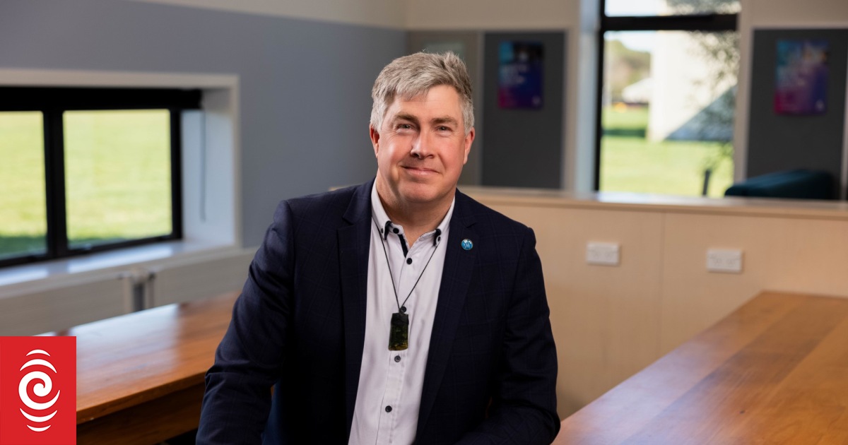 Principal expects 'amazing results' under new literacy approach | RNZ News