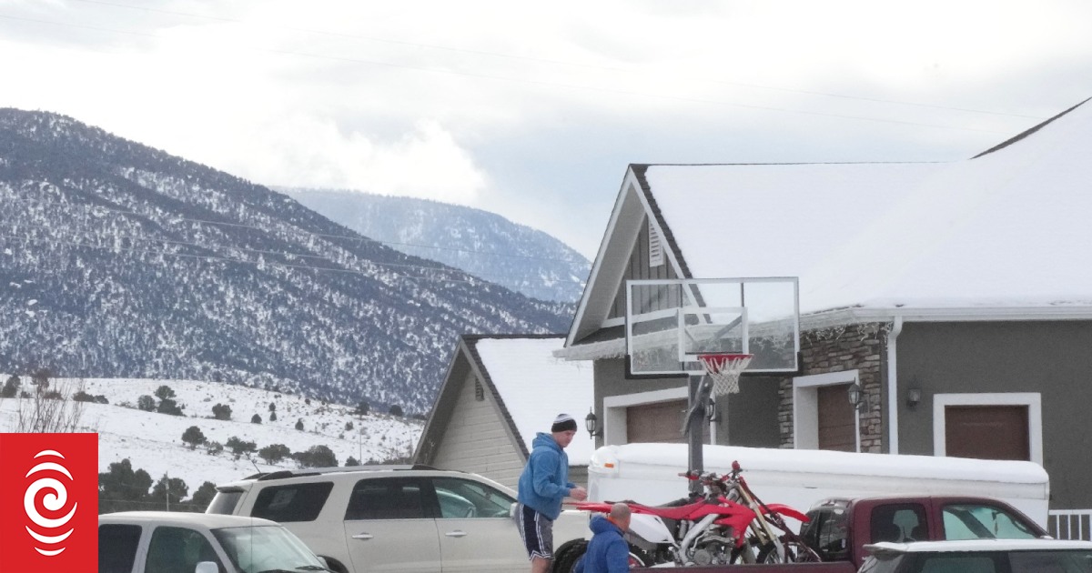 Eight dead in US small-town shooting, including five children | RNZ News