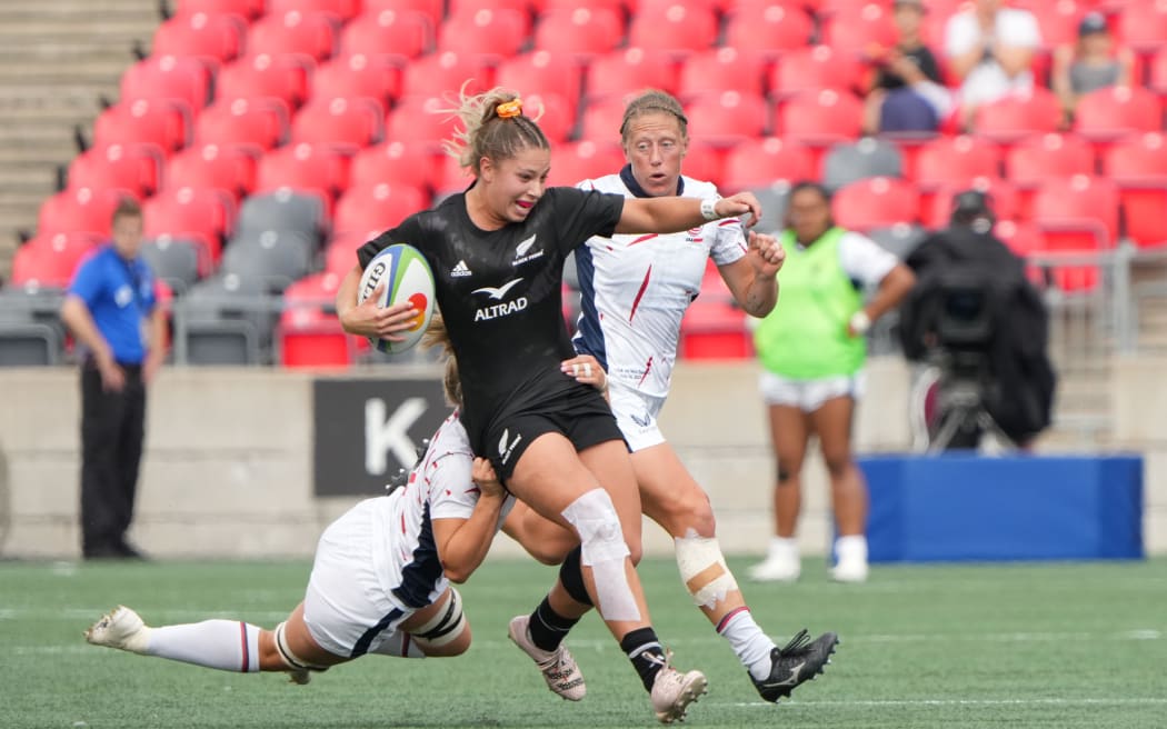 Black Ferns survive big scare from the United States Eagles | RNZ News