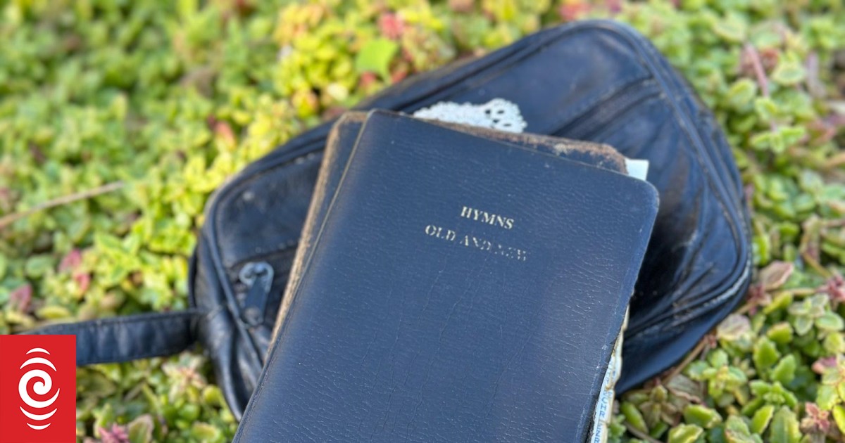 Secret sect under investigation by FBI has markers of high-control ...