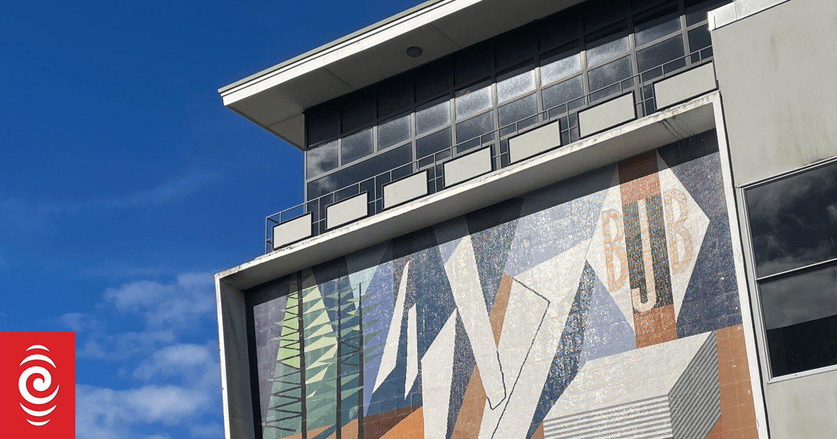 Urban Issues with Bill McKay | RNZ