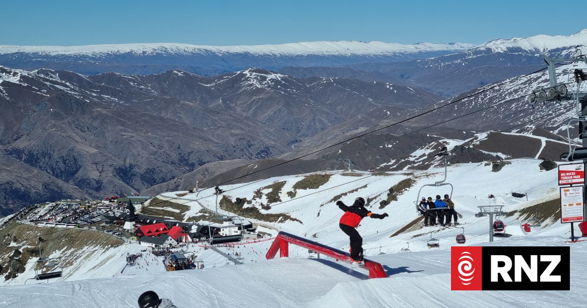 Tourism industry recovery starting to plateau - Tourism New Zealand | RNZ