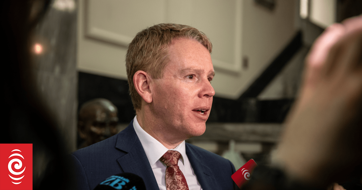 Labour leader Chris Hipkins dismisses criticism of Covid-19 ...