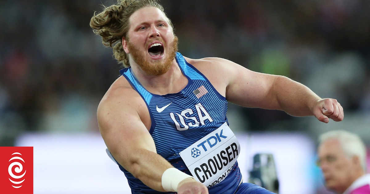 Crouser smashes shot put world record; Walsh a distant second | RNZ News