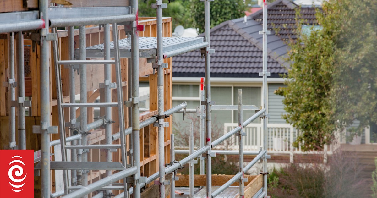 Building consents manage slight gain | RNZ News