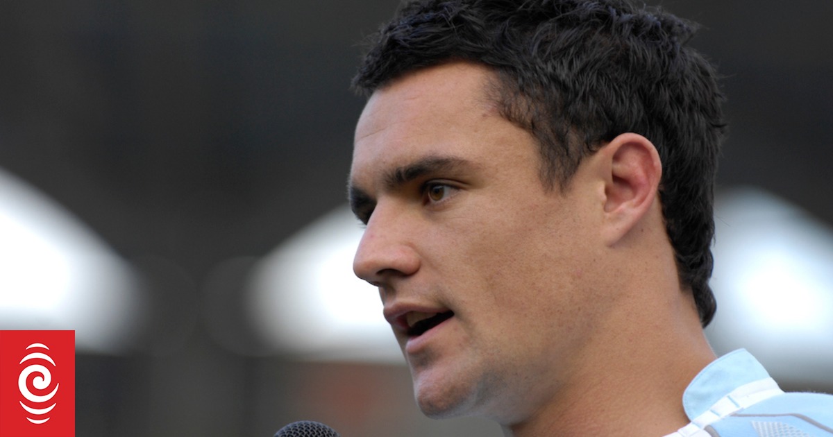 Carter cleared in doping case, inducted into Hall of Fame. | RNZ News