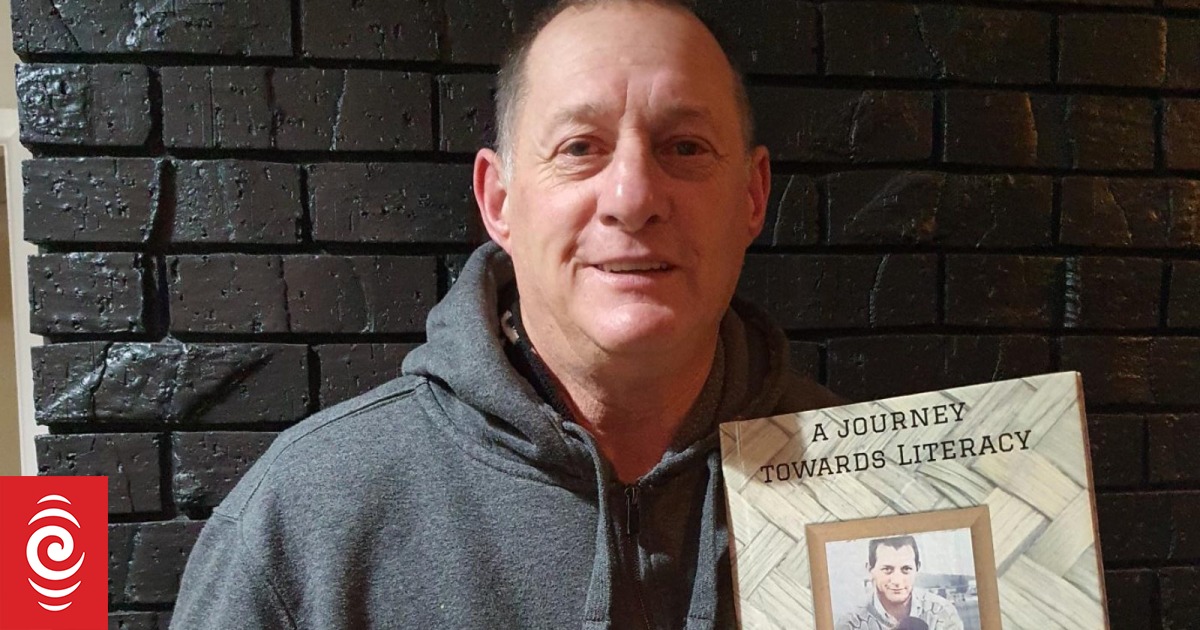 Man who learned to read and write in his late 50s becomes an author ...