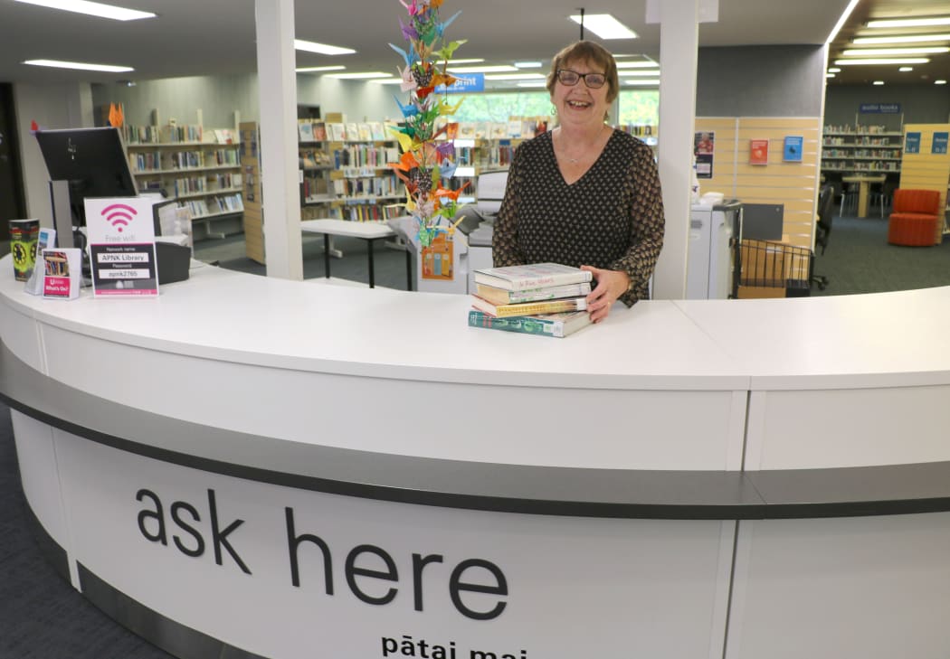 Upper Hutt libraries ditch fines for overdue books | RNZ