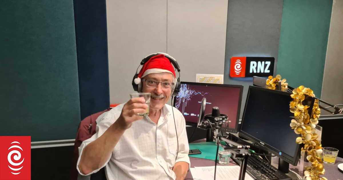 Rod Oram remembered as 'brave', 'sharp' and a 'true gentleman' | RNZ News